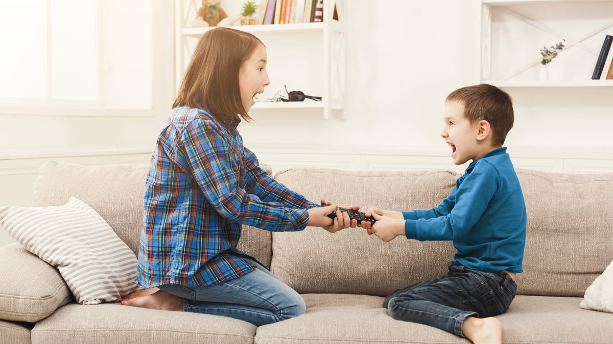 Helping Kids Handle Sibling Rivalry in Healthy Ways — Encourage Your ...